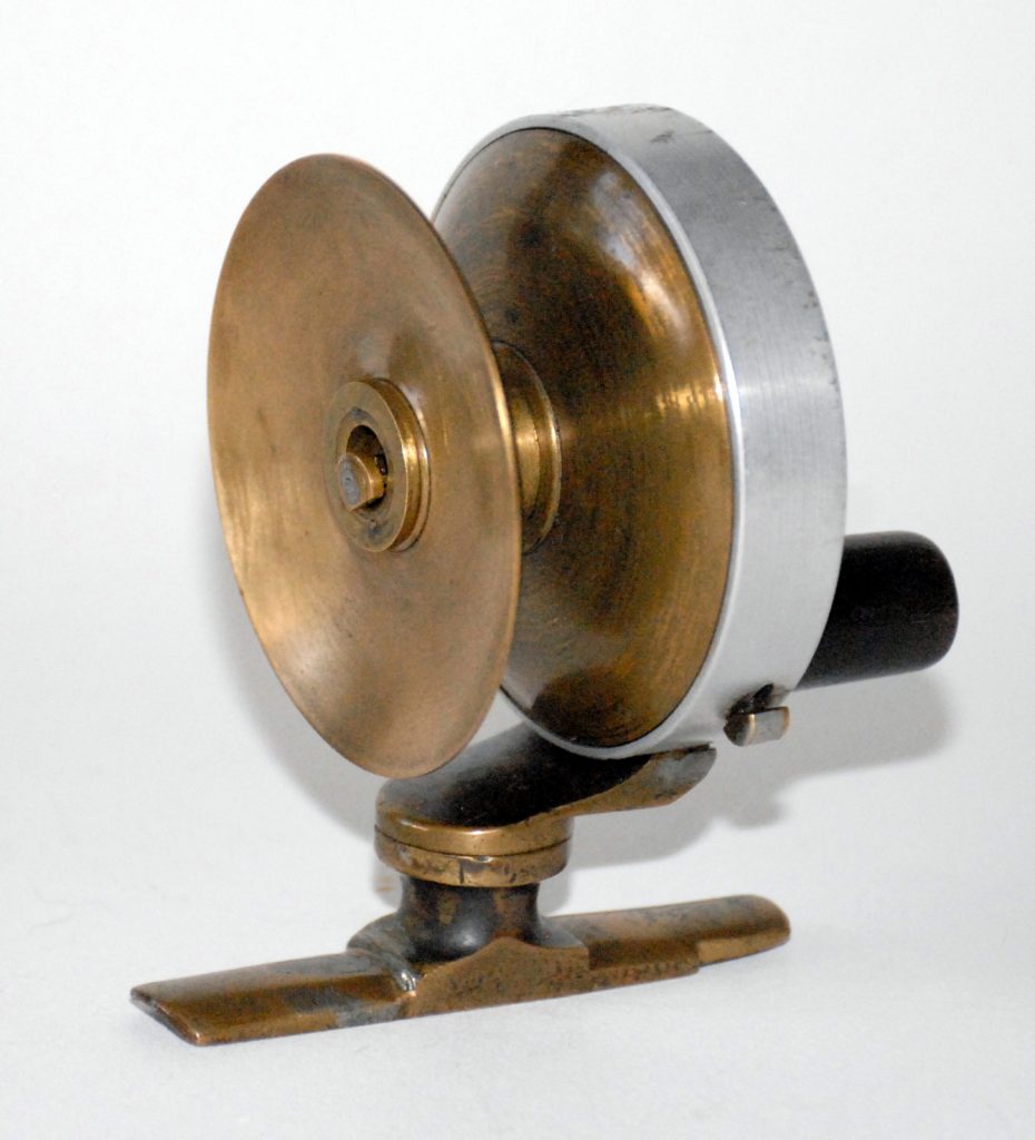 VINTAGE SPINNING REELS - Antique Fishing Reels